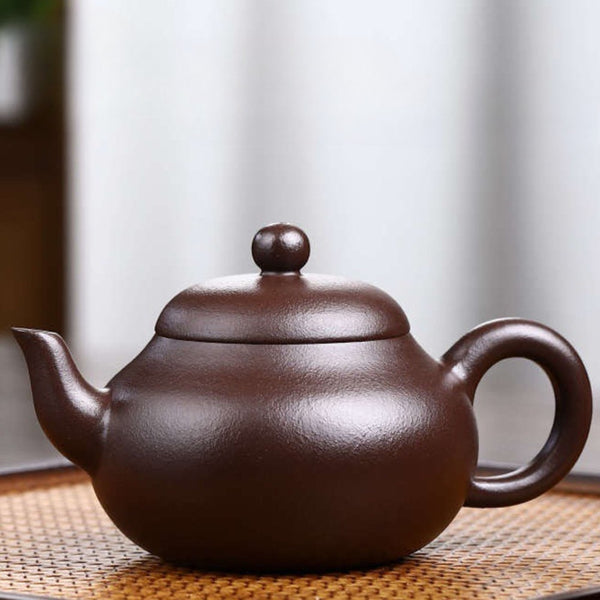 Full Handmade Yixing Zisha Teapot [Pear Pot] (Lao Zi Ni - 200ml) – YIQIN TEA HOUSE 一沁茶舍